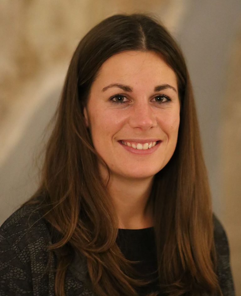 Team & Kontakt – Barbara Fuchs